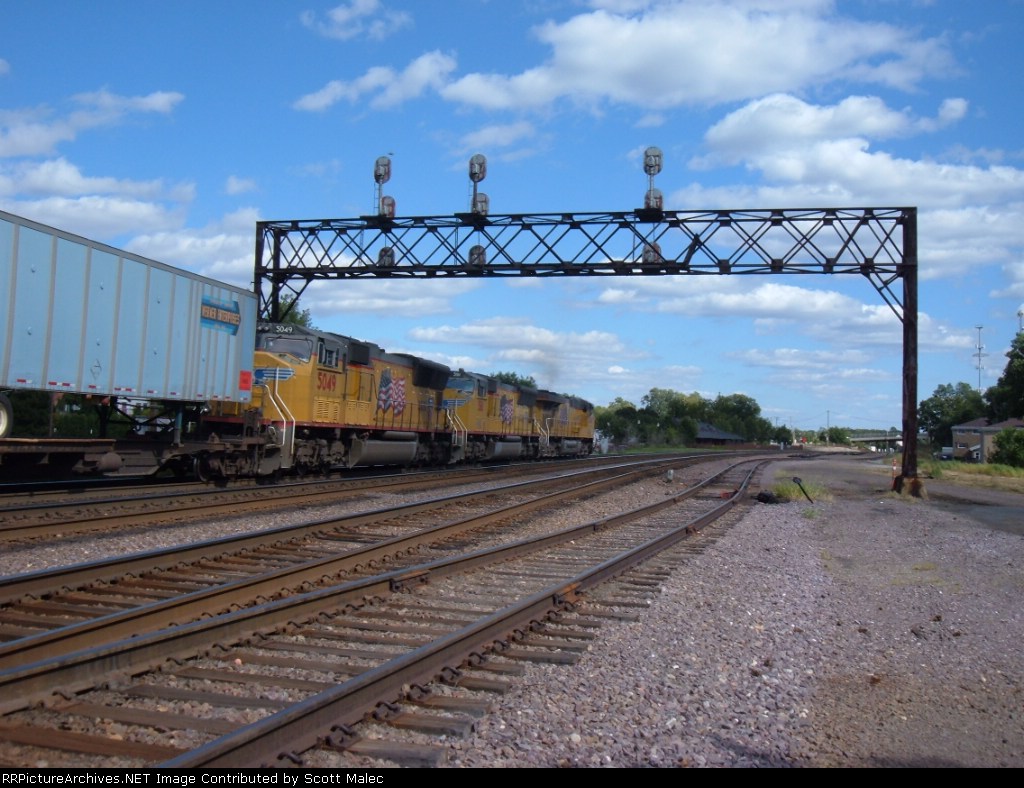 UP 5344, 5161 & 5049